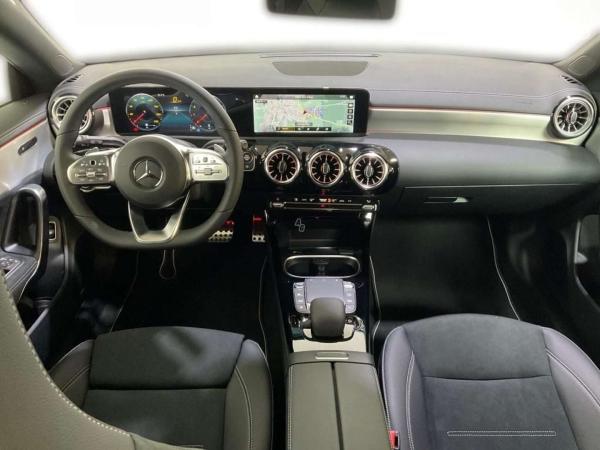 Balts Mercedes-Benz CLA 200 2022 Kauņa, ar dzinēja tilpumu 1.30 L un nobraukumu 49 tūkst. km par 33167 €, foto 6 vietnē AUTOMOTO.COM.LV