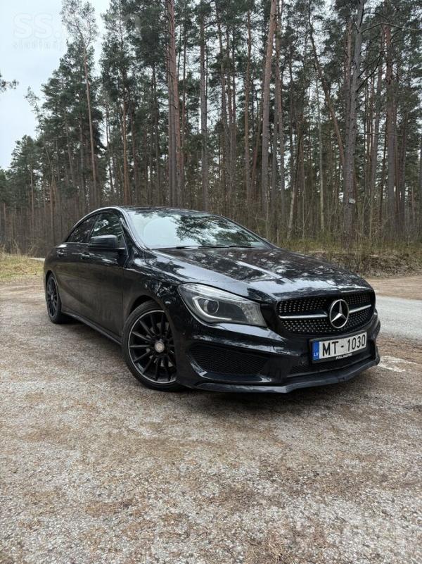 Black Mercedes-Benz CLA 220 2013 in Riga, with an engine capacity of 2.20 L and mileage of 324 thousand km for 10600 €, photo 6 on AUTOMOTO.COM.LV