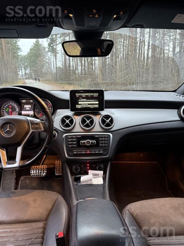 Black Mercedes-Benz CLA 220 2013 in Riga, with an engine capacity of 2.20 L and mileage of 324 thousand km for 10600 €, photo 10 on AUTOMOTO.COM.LV