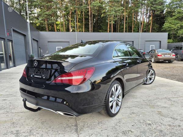 Melns Mercedes-Benz CLA 220 2017 Utena, ar dzinēja tilpumu 2.14 L un nobraukumu 226 tūkst. km par 14990 €, foto 3 vietnē AUTOMOTO.COM.LV