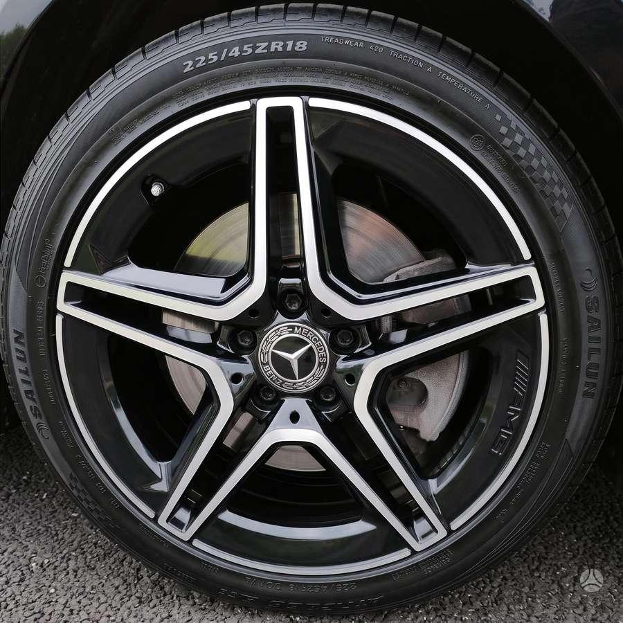 Black Mercedes-Benz CLA 220 2019 in Klaipeda, with an engine capacity of 1.99 L and mileage of 109 thousand km for 28000 €, photo 5 on AUTOMOTO.COM.LV
