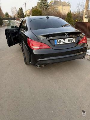 Black Mercedes-Benz CLA 220 2013 in Kaunas, with an engine capacity of 2.14 L and mileage of 206 thousand km for 12500 €, photo 4 on AUTOMOTO.COM.LV