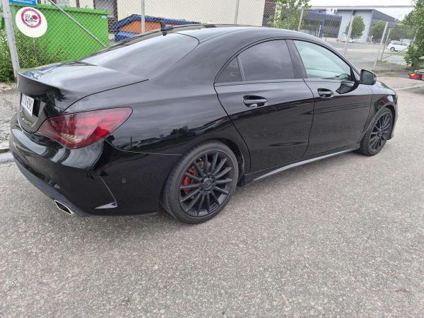 Black Mercedes-Benz CLA 220 2014 in Kelme, with an engine capacity of 2.20 L and mileage of 320 thousand km for 11500 €, photo 3 on AUTOMOTO.COM.LV