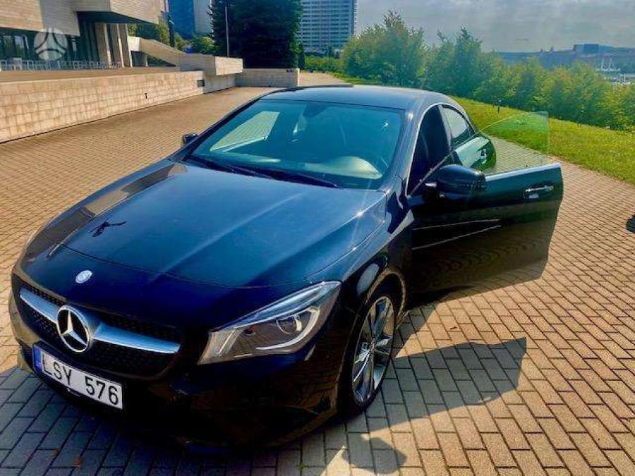Black Mercedes-Benz CLA 220 2014 in Vilnius, with an engine capacity of 2.14 L and mileage of 181 thousand km for 12000 €, photo 3 on AUTOMOTO.COM.LV