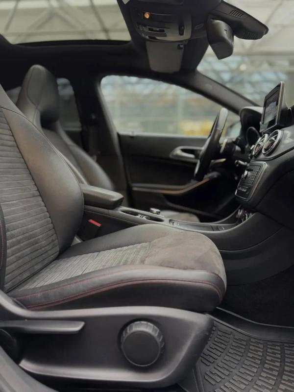 Melns Mercedes-Benz CLA 220 2015 Rīga, ar dzinēja tilpumu 2.20 L un nobraukumu 295 tūkst. km par 10500 €, foto 6 vietnē AUTOMOTO.COM.LV