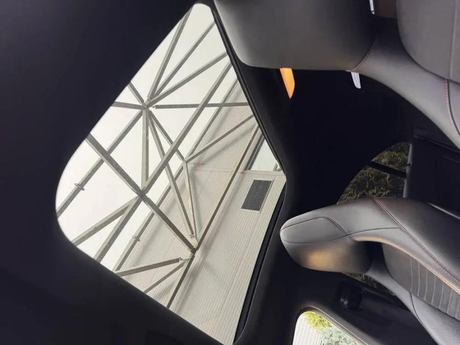 Melns Mercedes-Benz CLA 220 2015 Rīga, ar dzinēja tilpumu 2.20 L un nobraukumu 295 tūkst. km par 10500 €, foto 17 vietnē AUTOMOTO.COM.LV