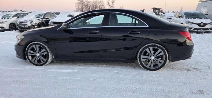 Melns Mercedes-Benz CLA 220 2016 Tauragė, ar dzinēja tilpumu 2.14 L un nobraukumu 280 tūkst. km par 8900 €, foto 7 vietnē AUTOMOTO.COM.LV