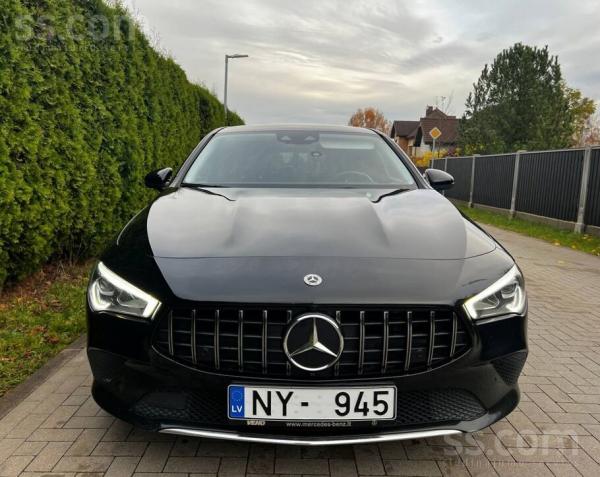 Black Mercedes-Benz CLA 220 2021 in Riga, with an engine capacity of 2.00 L and mileage of 254 thousand km for 18150 €, photo 5 on AUTOMOTO.COM.LV
