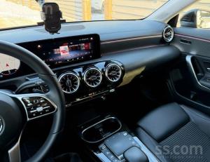 Melns Mercedes-Benz CLA 220 2021 Rīga, ar dzinēja tilpumu 2.00 L un nobraukumu 254 tūkst. km par 18100 €, foto 14 vietnē AUTOMOTO.COM.LV