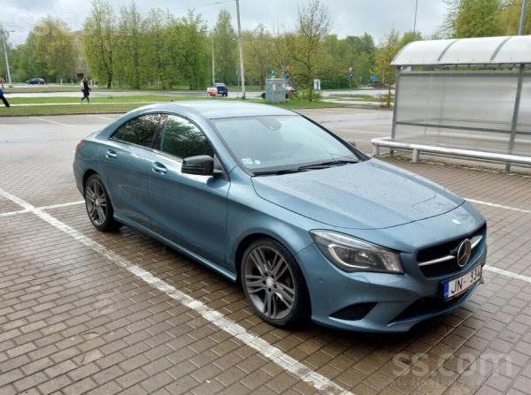 Zils Mercedes-Benz CLA 220 2013 Rīga, ar dzinēja tilpumu 2.20 L un nobraukumu 241 tūkst. km par 10111 €, foto 4 vietnē AUTOMOTO.COM.LV