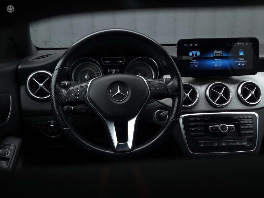Grey Mercedes-Benz CLA 220 2013 in Kaunas, with an engine capacity of 2.14 L and mileage of 300 thousand km for 10750 €, photo 19 on AUTOMOTO.COM.LV