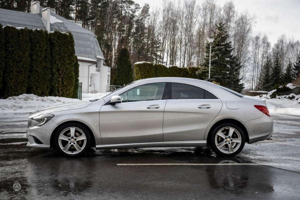 Grey Mercedes-Benz CLA 220 2013 in Elektrenai, with an engine capacity of 2.14 L and mileage of 198 thousand km for 10750 €, photo 8 on AUTOMOTO.COM.LV