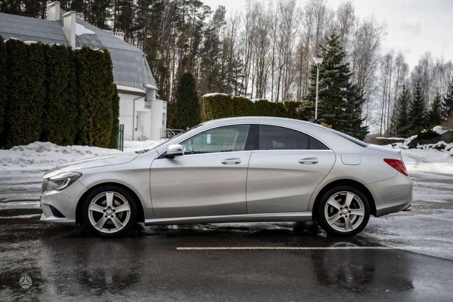 Grey Mercedes-Benz CLA 220 2013 in Elektrenai, with an engine capacity of 2.14 L and mileage of 198 thousand km for 10750 €, photo 8 on AUTOMOTO.COM.LV