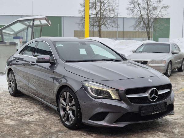 Pelēks Mercedes-Benz CLA 220 2015 Šauļi, ar dzinēja tilpumu 2.14 L un nobraukumu 195 tūkst. km par 11900 €, foto 1 vietnē AUTOMOTO.COM.LV