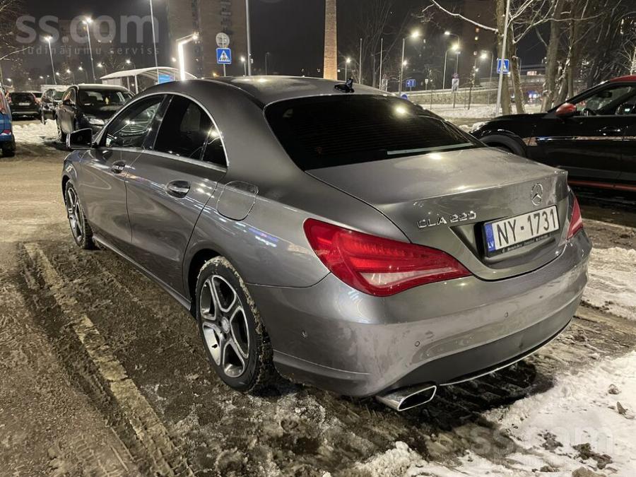 Pelēks Mercedes-Benz CLA 220 2013 Rīga, ar dzinēja tilpumu 2.20 L un nobraukumu 206 tūkst. km par 13500 €, foto 3 vietnē AUTOMOTO.COM.LV