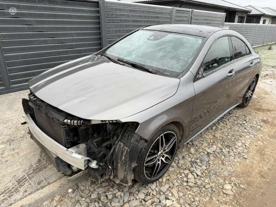 Grey Mercedes-Benz CLA 220 2018 in Kaunas, with an engine capacity of 2.10 L and mileage of 57 thousand km for 8200 €, photo 4 on AUTOMOTO.COM.LV