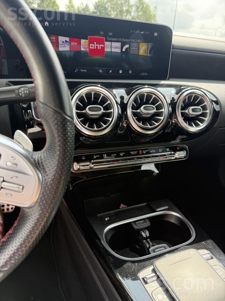 Pelēks Mercedes-Benz CLA 220 2020 Rīga, ar dzinēja tilpumu 2.00 L un nobraukumu 140 tūkst. km par 29800 €, foto 8 vietnē AUTOMOTO.COM.LV