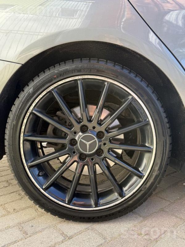 Pelēks Mercedes-Benz CLA 220 2015 Ogre, ar dzinēja tilpumu 2.20 L un nobraukumu 250 tūkst. km par 10000 €, foto 7 vietnē AUTOMOTO.COM.LV