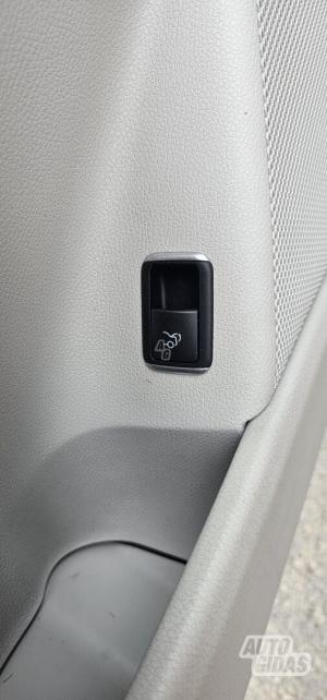 Sarkans Mercedes-Benz CLA 220 2013 Šauļi, ar dzinēja tilpumu 2.10 L un nobraukumu 272 tūkst. km par 11000 €, foto 13 vietnē AUTOMOTO.COM.LV