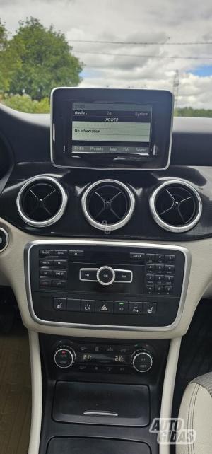 Sarkans Mercedes-Benz CLA 220 2013 Šauļi, ar dzinēja tilpumu 2.10 L un nobraukumu 272 tūkst. km par 11000 €, foto 15 vietnē AUTOMOTO.COM.LV