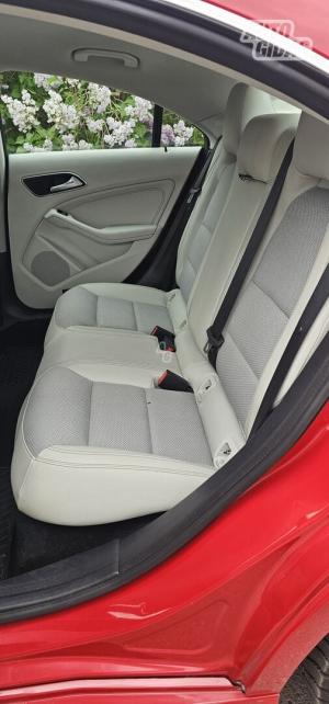 Sarkans Mercedes-Benz CLA 220 2013 Šauļi, ar dzinēja tilpumu 2.10 L un nobraukumu 272 tūkst. km par 11000 €, foto 17 vietnē AUTOMOTO.COM.LV