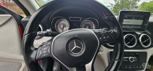 Sarkans Mercedes-Benz CLA 220 2013 Šauļi, ar dzinēja tilpumu 2.10 L un nobraukumu 272 tūkst. km par 11000 €, foto 18 vietnē AUTOMOTO.COM.LV