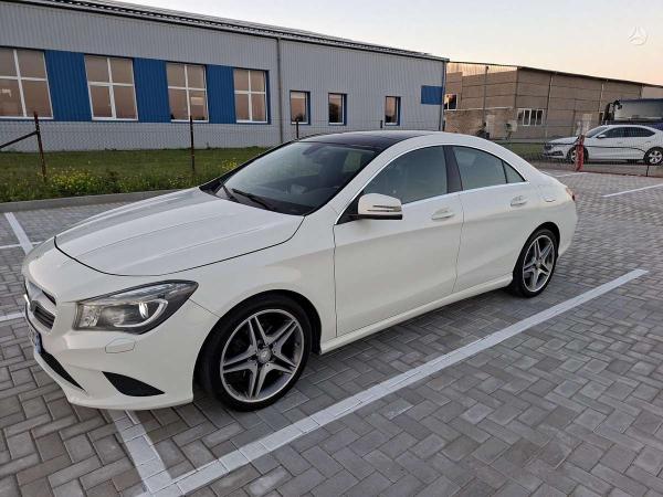 Balts Mercedes-Benz CLA 220 2013 Tauragė, ar dzinēja tilpumu 2.14 L un nobraukumu 232 tūkst. km par 9500 €, foto 3 vietnē AUTOMOTO.COM.LV