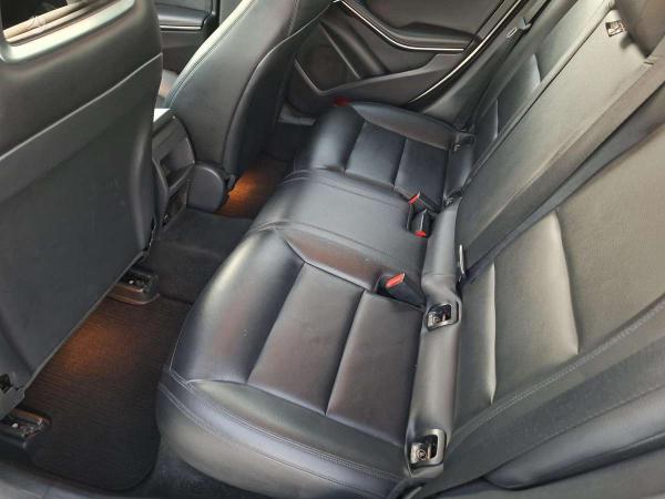 Balts Mercedes-Benz CLA 220 2013 Tauragė, ar dzinēja tilpumu 2.14 L un nobraukumu 232 tūkst. km par 9500 €, foto 10 vietnē AUTOMOTO.COM.LV