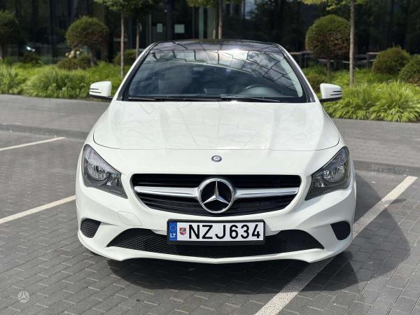 Balts Mercedes-Benz CLA 220 2015 Viļņa, ar dzinēja tilpumu 2.14 L un nobraukumu 193 tūkst. km par 11900 €, foto 3 vietnē AUTOMOTO.COM.LV