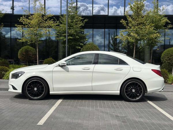 Balts Mercedes-Benz CLA 220 2015 Viļņa, ar dzinēja tilpumu 2.14 L un nobraukumu 193 tūkst. km par 11900 €, foto 6 vietnē AUTOMOTO.COM.LV