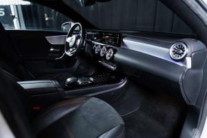 Balts Mercedes-Benz CLA 220 2022 Viļņa, ar dzinēja tilpumu 1.95 L un nobraukumu 77 tūkst. km par 29999 €, foto 25 vietnē AUTOMOTO.COM.LV