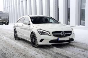 White Mercedes-Benz CLA 220 2016 in Vilnius, with an engine capacity of 1.99 L and mileage of 255 thousand km for 10990 €, photo 5 on AUTOMOTO.COM.LV