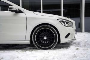 White Mercedes-Benz CLA 220 2016 in Vilnius, with an engine capacity of 1.99 L and mileage of 255 thousand km for 10990 €, photo 11 on AUTOMOTO.COM.LV