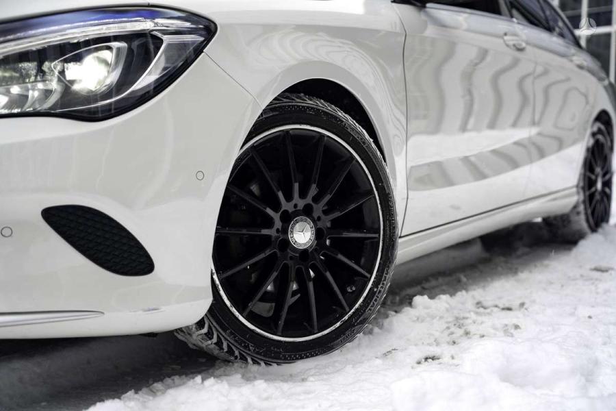 White Mercedes-Benz CLA 220 2016 in Vilnius, with an engine capacity of 1.99 L and mileage of 255 thousand km for 10990 €, photo 15 on AUTOMOTO.COM.LV