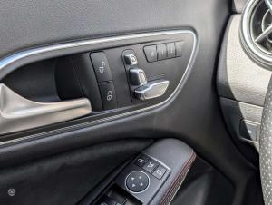 White Mercedes-Benz CLA 220 2017 in Siauliai, with an engine capacity of 2.14 L and mileage of 247 thousand km for 14300 €, photo 25 on AUTOMOTO.COM.LV
