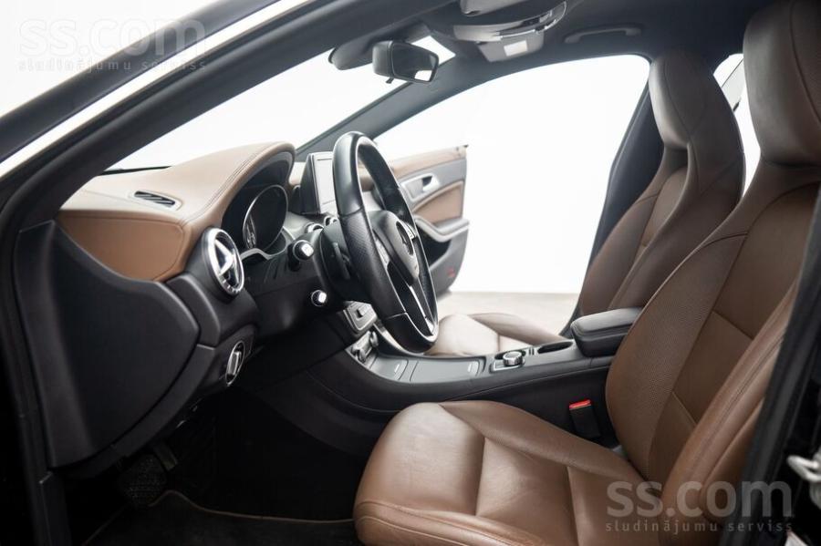 Melns Mercedes-Benz CLA 250 2014 Tallina, ar dzinēja tilpumu 2.00 L un nobraukumu 216 tūkst. km par 13499 €, foto 8 vietnē AUTOMOTO.COM.LV