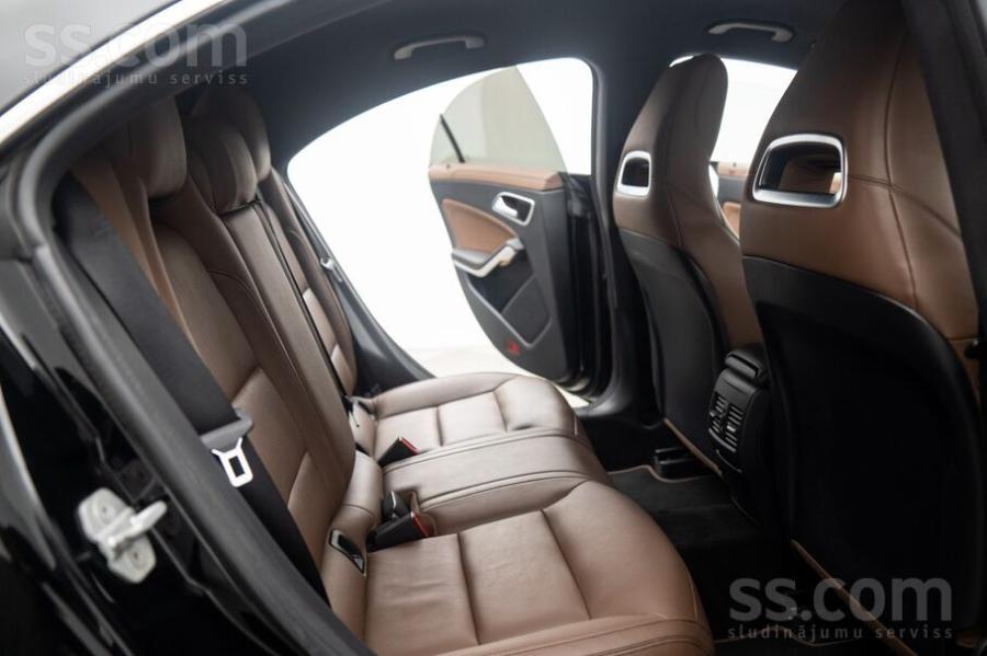 Melns Mercedes-Benz CLA 250 2014 Tallina, ar dzinēja tilpumu 2.00 L un nobraukumu 216 tūkst. km par 13499 €, foto 10 vietnē AUTOMOTO.COM.LV