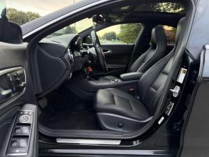 Black Mercedes-Benz CLA 250 2014 in Kaunas, with an engine capacity of 1.99 L and mileage of 220 thousand km for 9750 €, photo 15 on AUTOMOTO.COM.LV