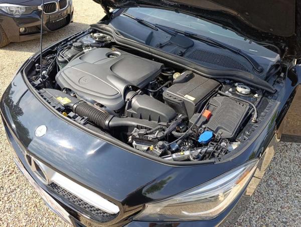 Melns Mercedes-Benz CLA 250 2014 Ukmergė, ar dzinēja tilpumu 1.99 L un nobraukumu 125 tūkst. km par 10600 €, foto 5 vietnē AUTOMOTO.COM.LV