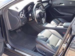 Melns Mercedes-Benz CLA 250 2014 Ukmergė, ar dzinēja tilpumu 1.99 L un nobraukumu 125 tūkst. km par 10600 €, foto 12 vietnē AUTOMOTO.COM.LV
