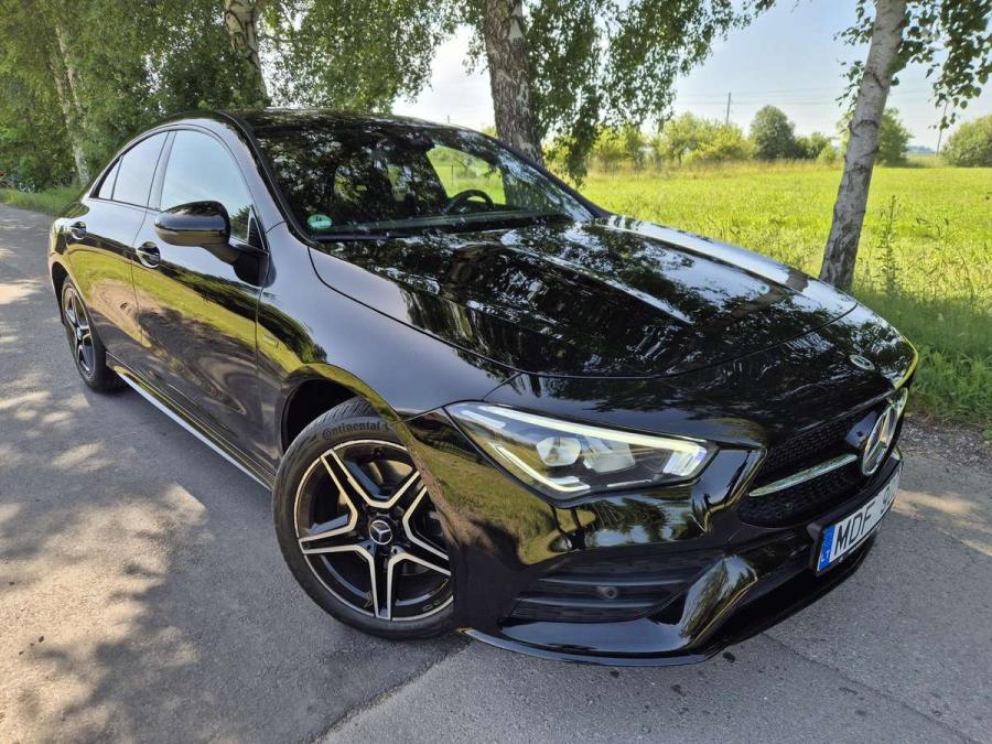 Black Mercedes-Benz CLA 250 2020 in Raseiniai, with an engine capacity of 1.30 L and mileage of 71 thousand km for 23500 €, photo 1 on AUTOMOTO.COM.LV