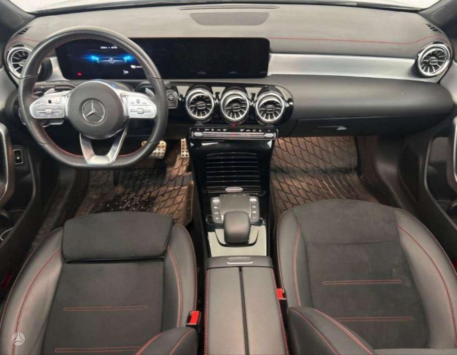 Black Mercedes-Benz CLA 250 2022 in Vilnius, with an engine capacity of 1.40 L and mileage of 46 thousand km for 29890 €, photo 10 on AUTOMOTO.COM.LV