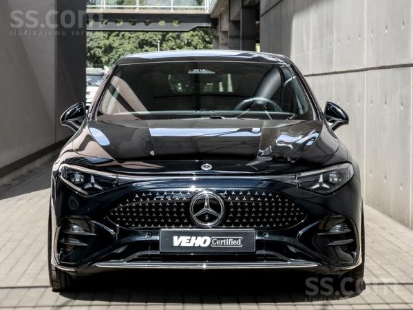 Black Mercedes-Benz CLA 250 2025 in Riga, with an engine capacity of 0.00 L and mileage of 4 thousand km for 55900 €, photo 2 on AUTOMOTO.COM.LV