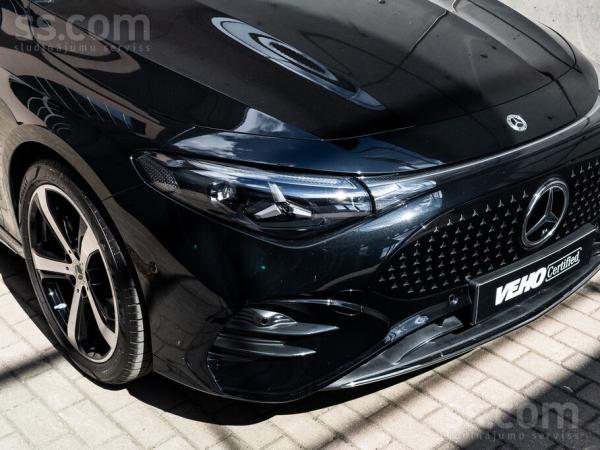 Black Mercedes-Benz CLA 250 2025 in Riga, with an engine capacity of 0.00 L and mileage of 4 thousand km for 55900 €, photo 3 on AUTOMOTO.COM.LV