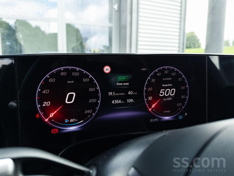 Melns Mercedes-Benz CLA 250 2025 Rīga, ar dzinēja tilpumu 0.00 L un nobraukumu 4 tūkst. km par 55900 €, foto 21 vietnē AUTOMOTO.COM.LV
