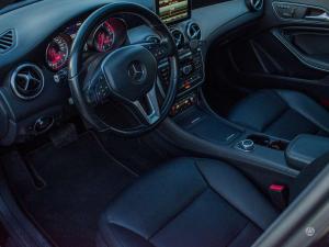 Melns Mercedes-Benz CLA 250 2014 Viļņa, ar dzinēja tilpumu 1.99 L un nobraukumu 218 tūkst. km par 11900 €, foto 15 vietnē AUTOMOTO.COM.LV