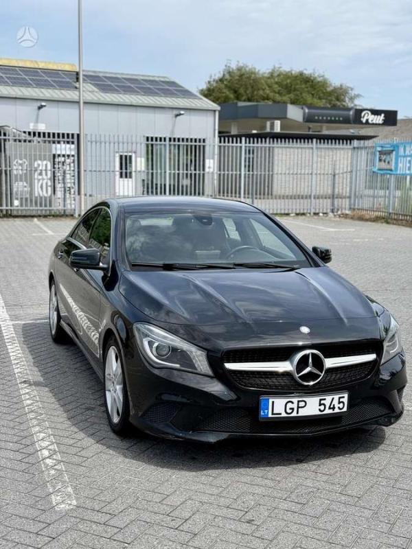 Melns Mercedes-Benz CLA 250 2015 Jonava, ar dzinēja tilpumu 1.99 L un nobraukumu 234 tūkst. km par 11000 €, foto 2 vietnē AUTOMOTO.COM.LV