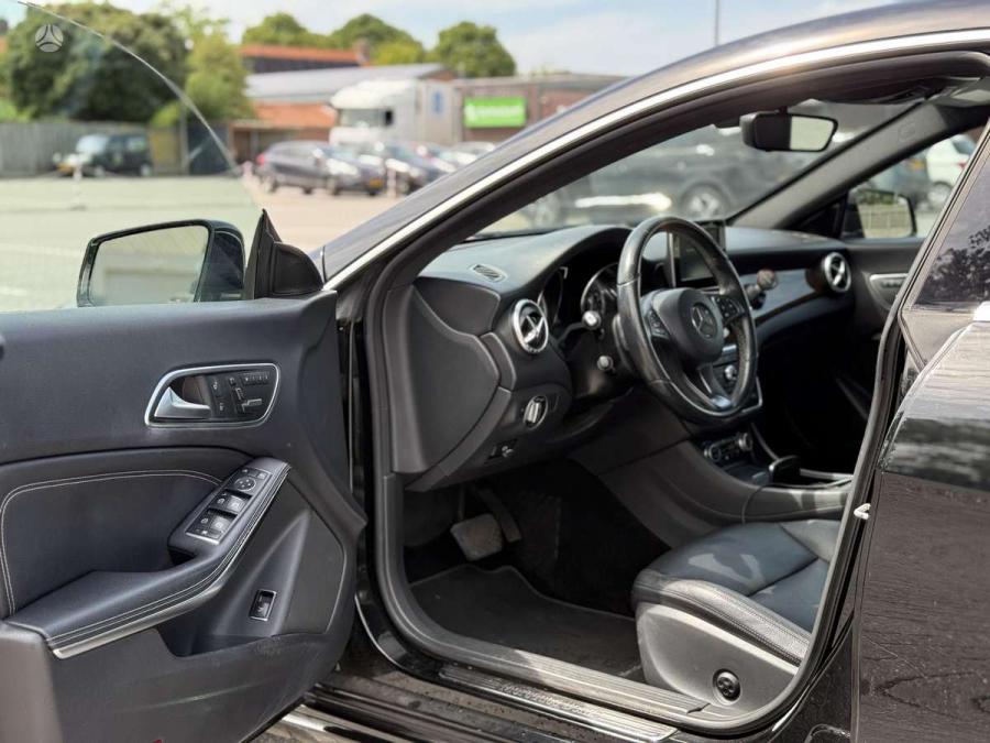 Melns Mercedes-Benz CLA 250 2015 Jonava, ar dzinēja tilpumu 1.99 L un nobraukumu 234 tūkst. km par 11000 €, foto 16 vietnē AUTOMOTO.COM.LV