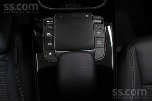 Black Mercedes-Benz CLA 250 2022 in Riga, with an engine capacity of 1.40 L and mileage of 27 thousand km for 32900 €, photo 24 on AUTOMOTO.COM.LV