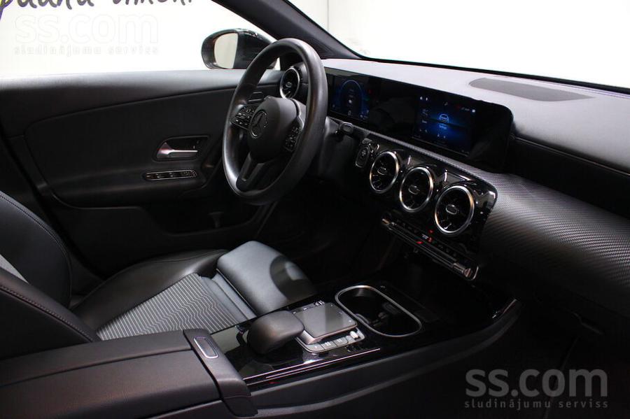 Black Mercedes-Benz CLA 250 2022 in Riga, with an engine capacity of 1.40 L and mileage of 27 thousand km for 32900 €, photo 25 on AUTOMOTO.COM.LV